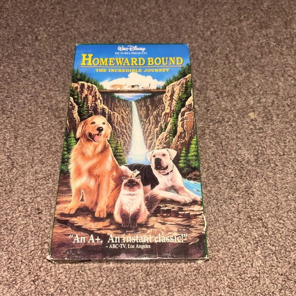 Disney | Media | 6 Movies Vhsdvds Homeward Bound The Incredible Journey ...